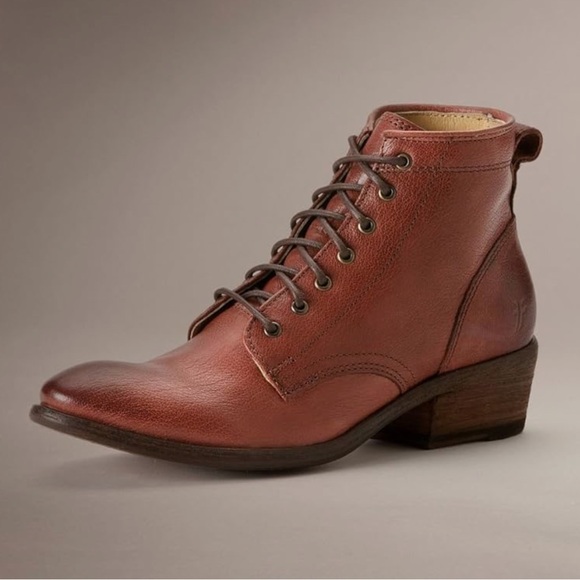Frye | Shoes | Frye Carson Lace Up Boots | Poshmark